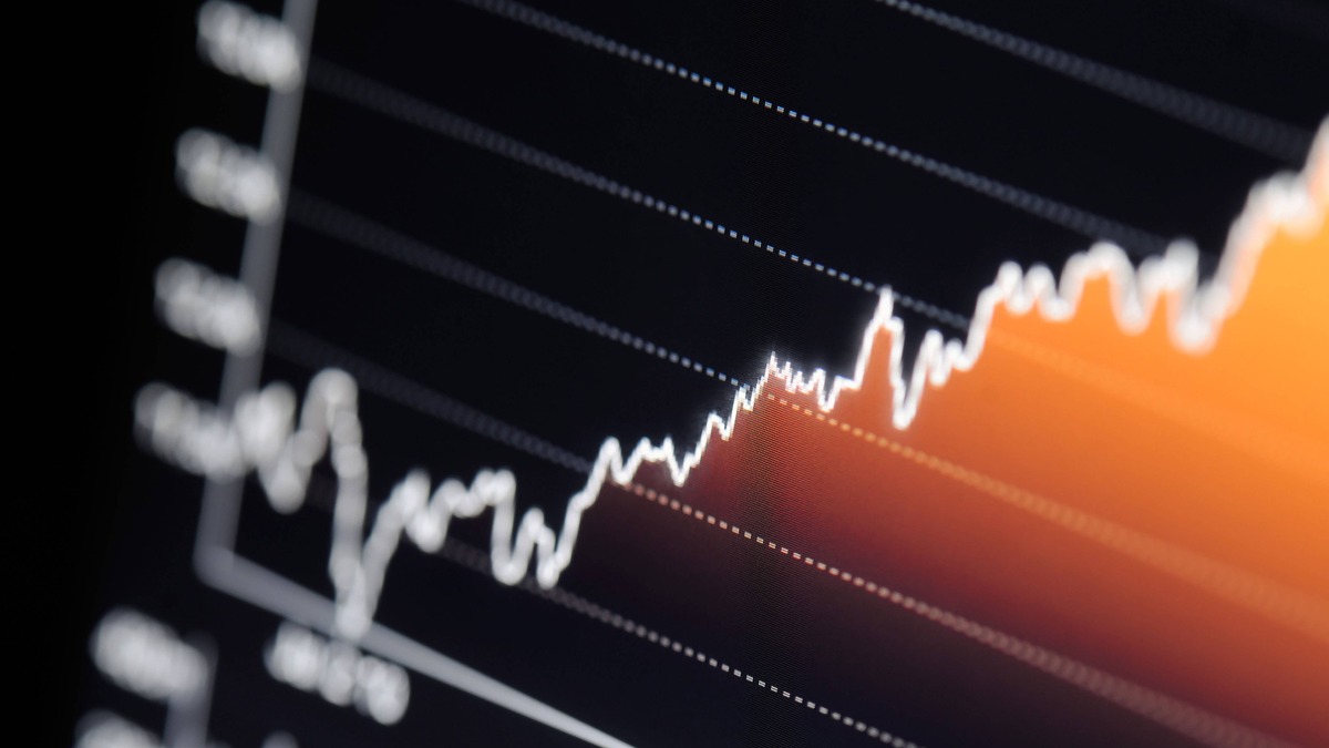 Oil price falls to three-month low and stocks rally on hopes of US-Iran ...