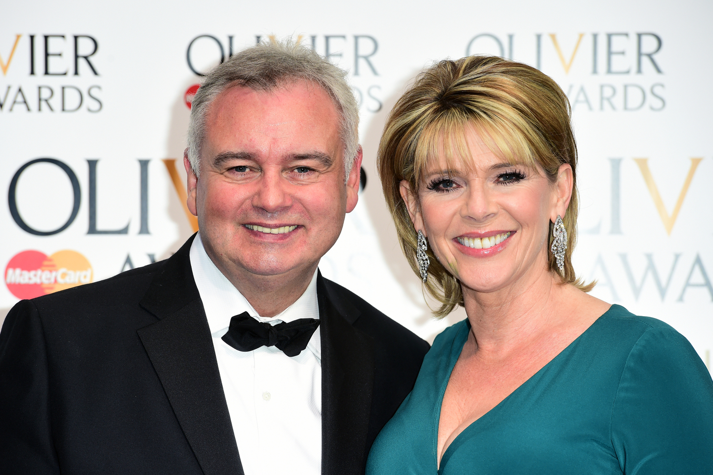 GB News presenter Eamonn Holmes recovering in hospital after stroke ...