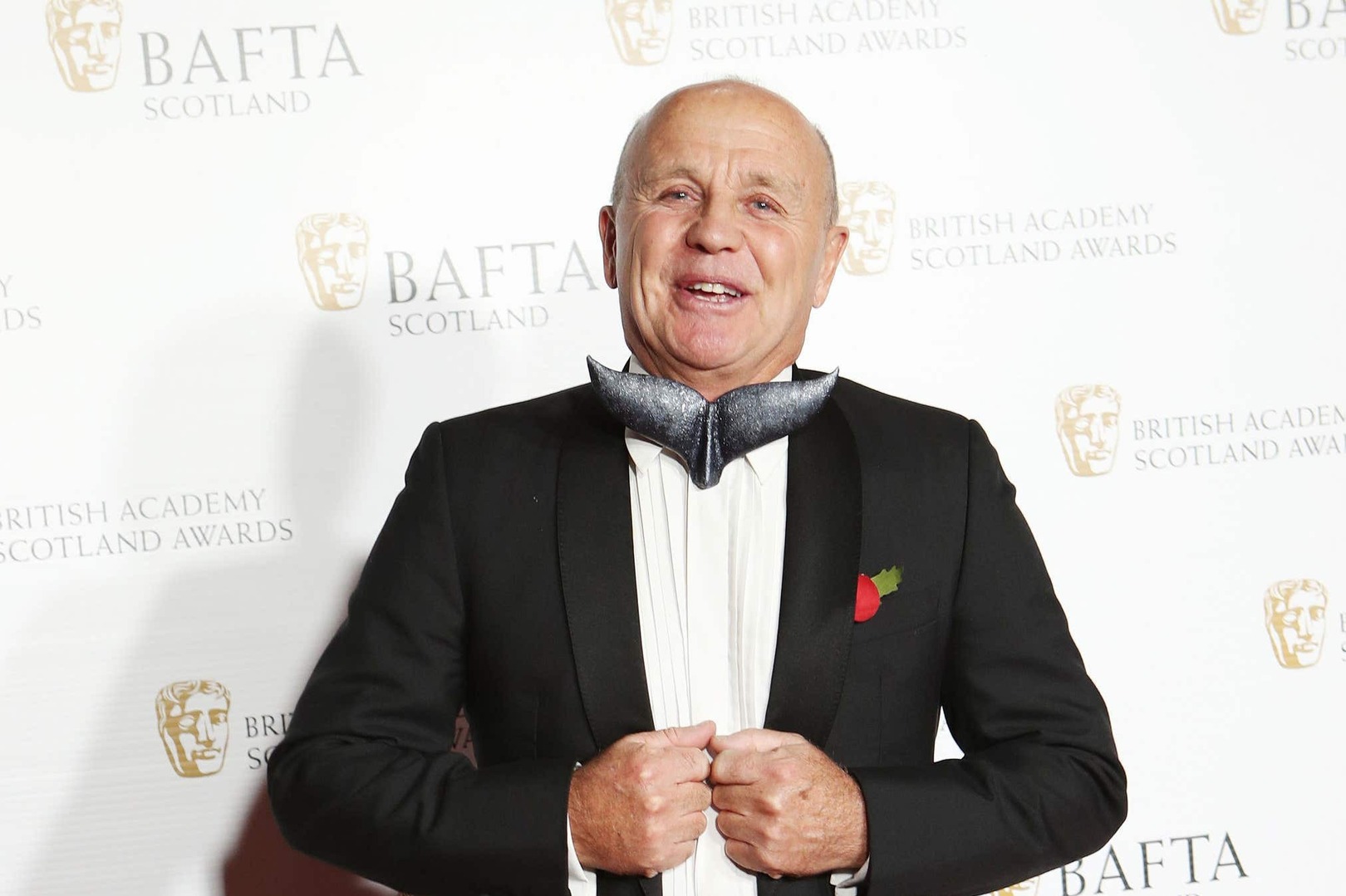 ‘True pioneer’ wildlife cameraman Doug Allan dies aged 74 | Belfast ...