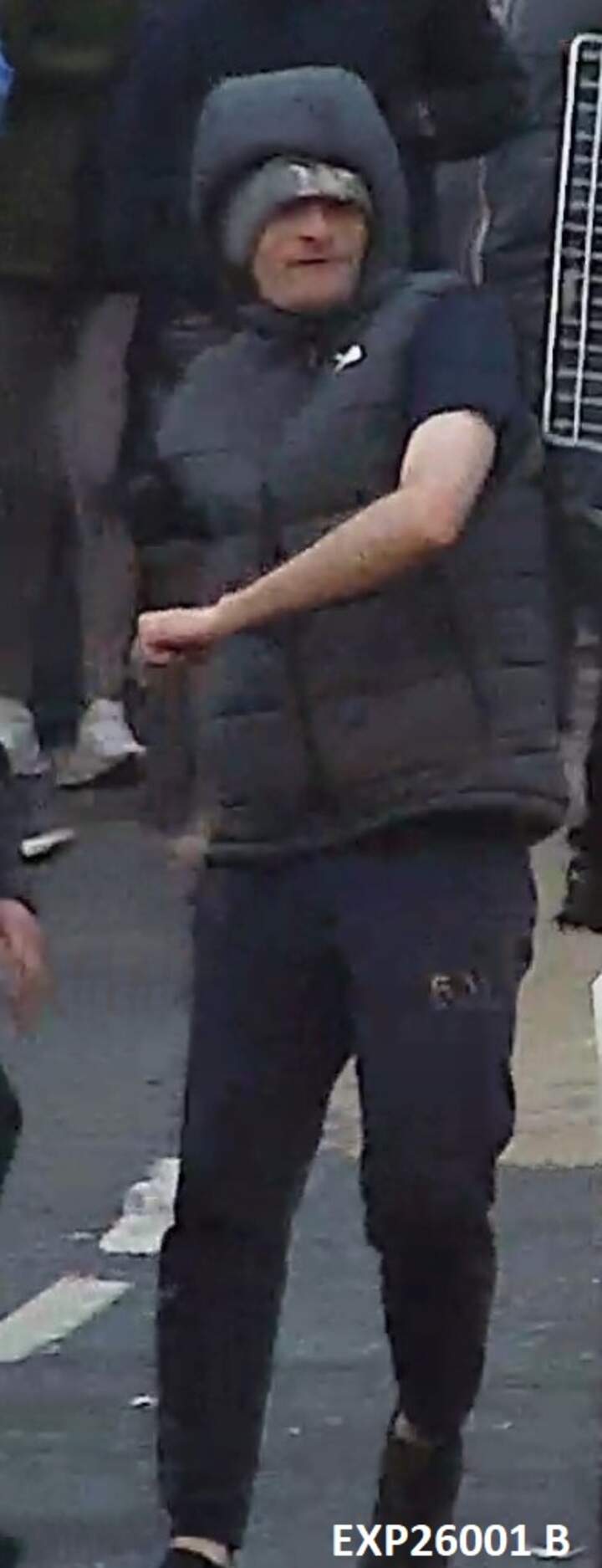 Belfast riots: PSNI release images of men they wish to speak to in ...