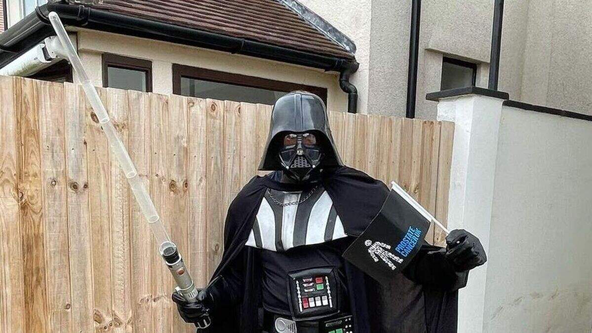 ‘Darth Vader’ runs marathon fundraiser following prostate cancer ...