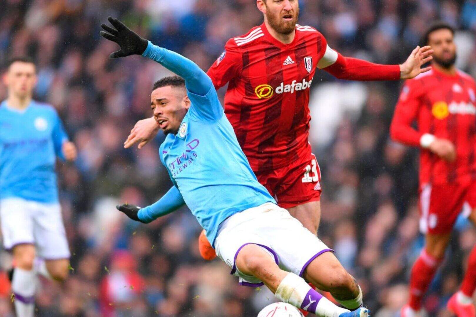 Early red card made a tough task impossible, admits Cottagers boss ...