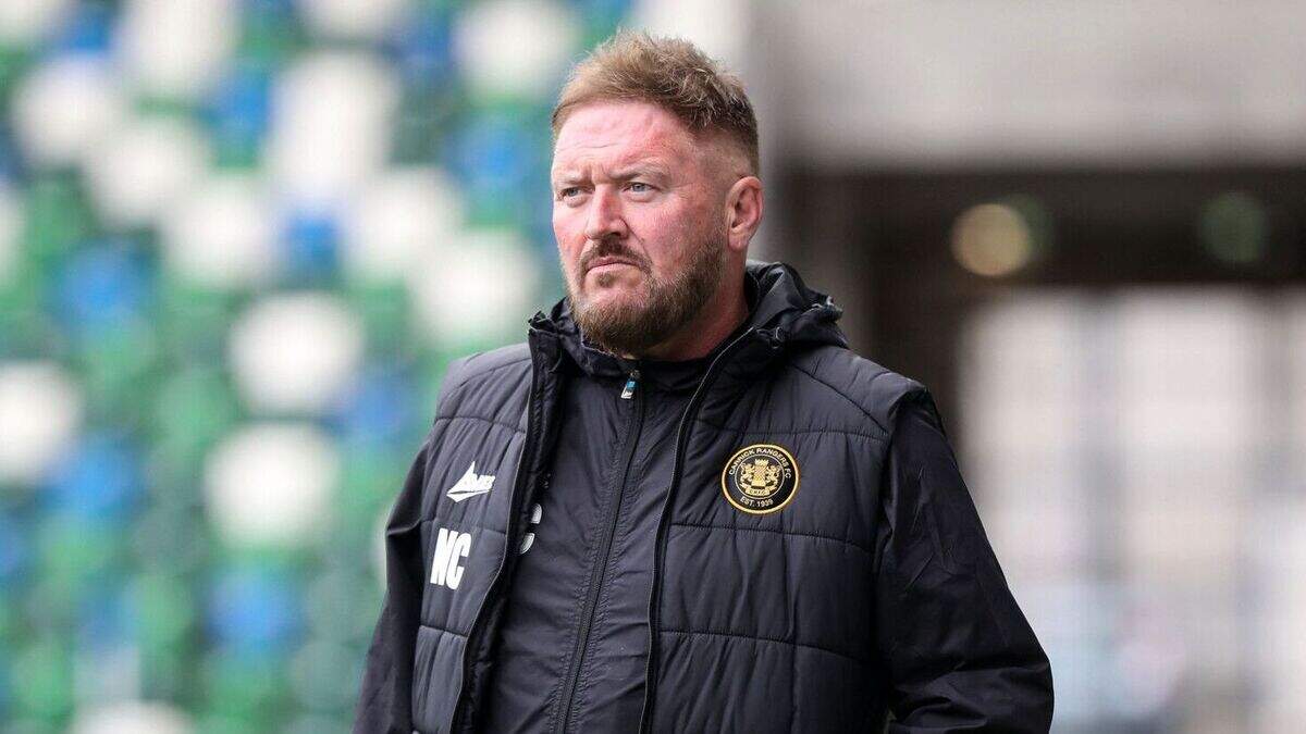 Niall Currie calls on Carrick Rangers to maintain top standard in ...