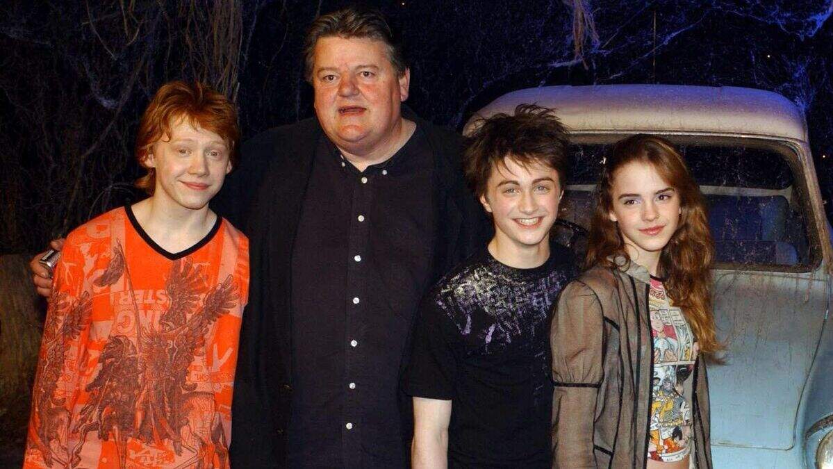Daniel Radcliffe pays tribute to ‘incredible’ Harry Potter star Robbie ...