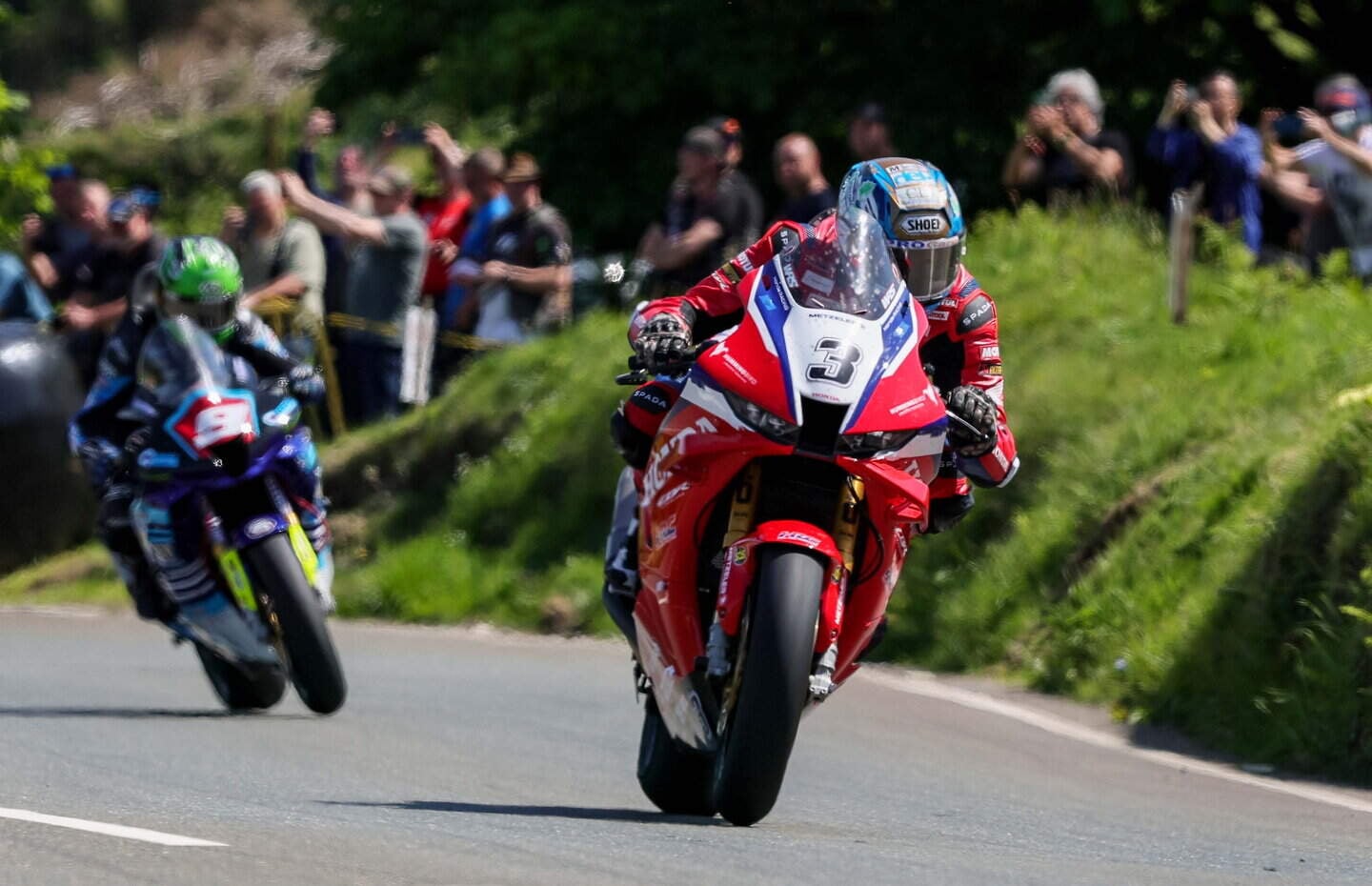 Isle of Man TT qualifying: Dean Harrison fastest Superbike lap ...
