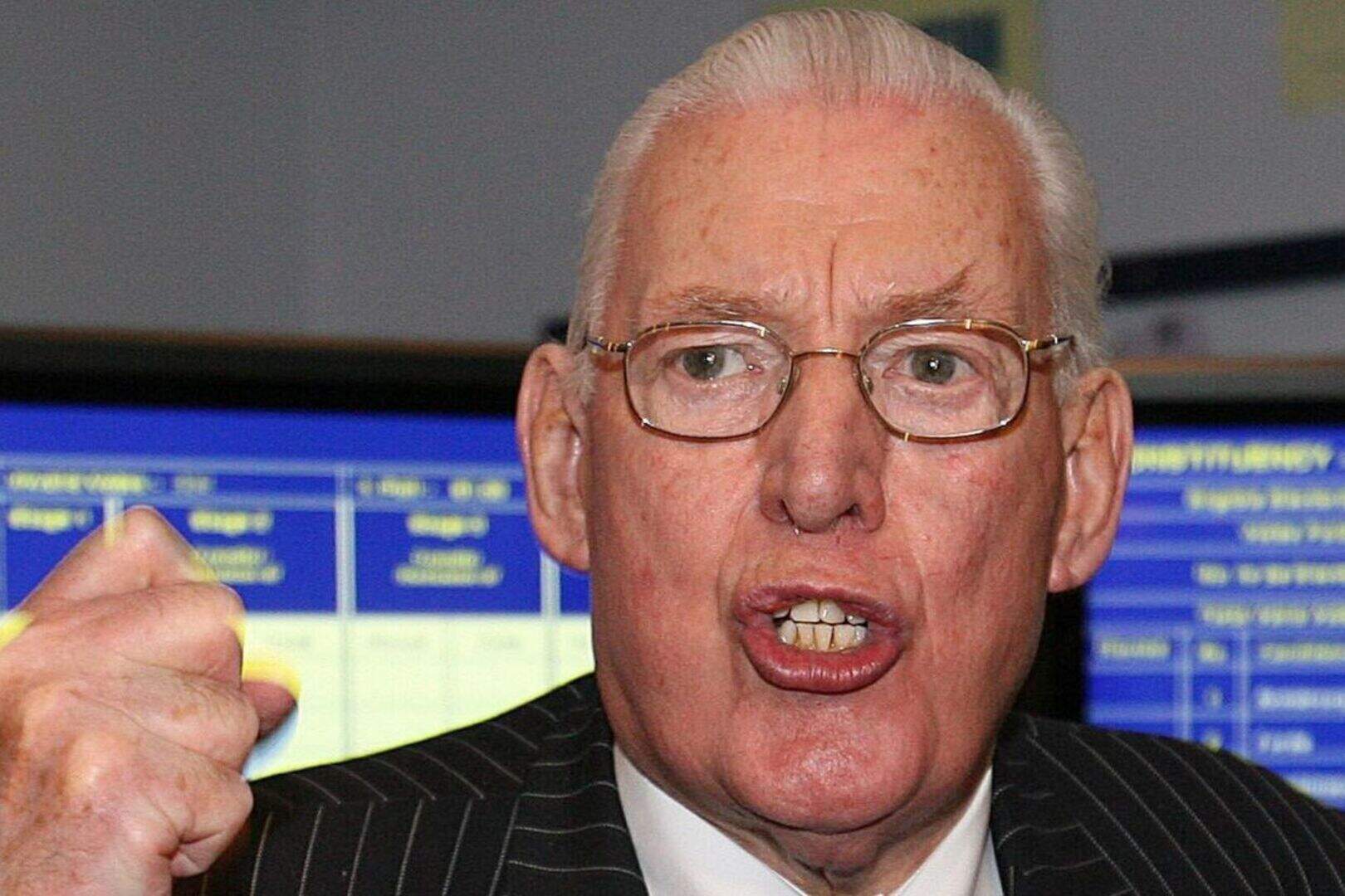Ian Paisley left £650k in his will, including an apartment by the sea ...