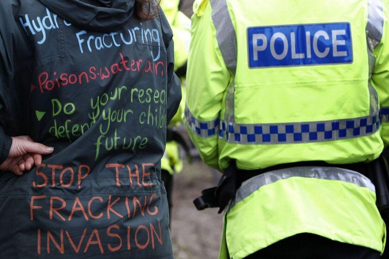 Fracking rules condemned as 'sham' | Belfast Telegraph