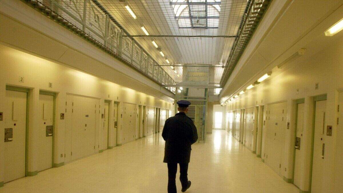 Prisoner on the run after relative's funeral arrested by police ...