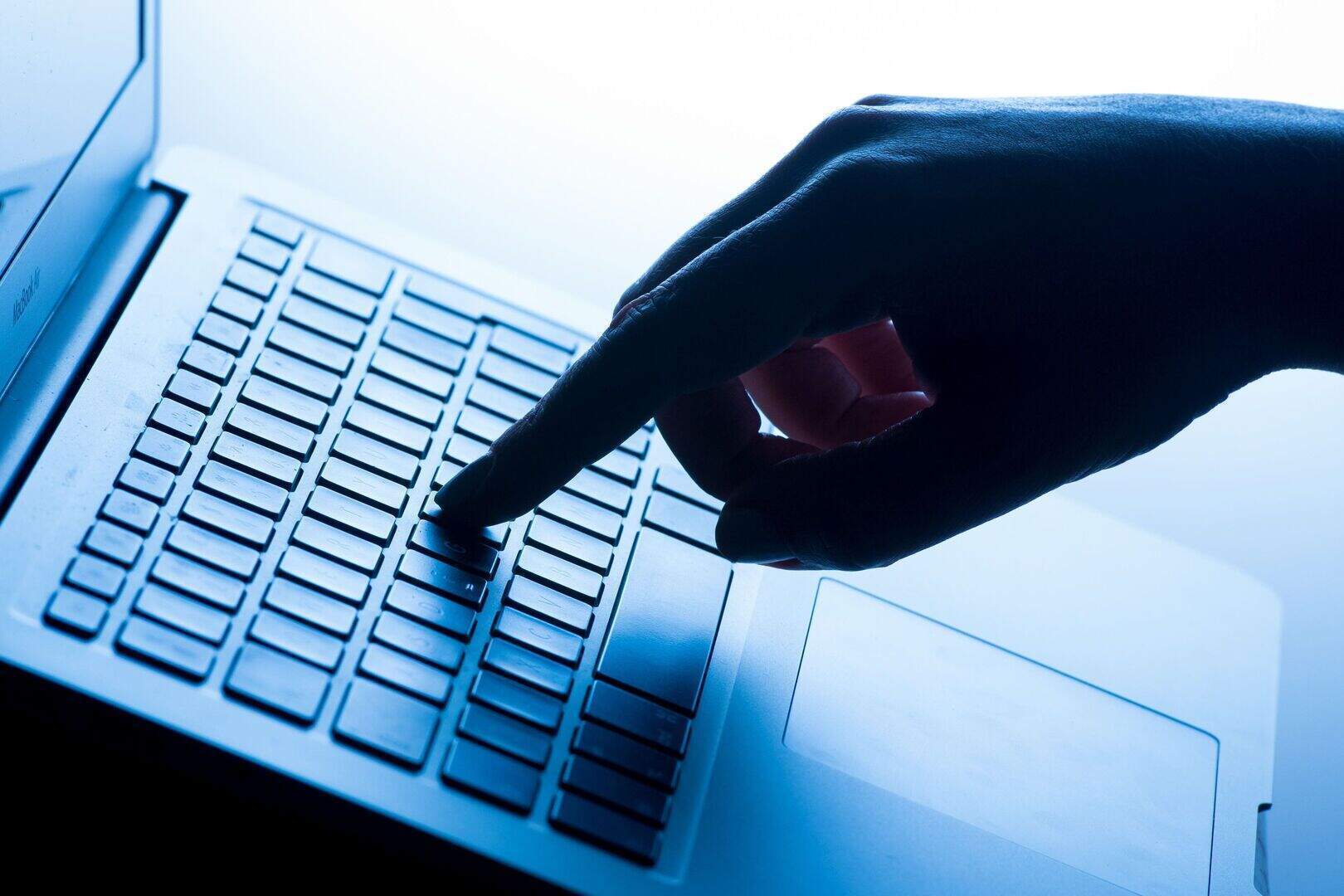 PSNI phone scam warning: Fake police call about bank cards | Belfast ...