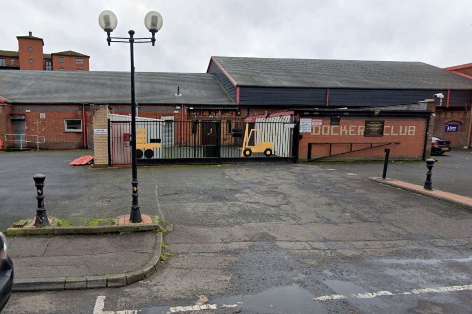 The Dockers Club: Historic Pilot Street social club closes for good ...