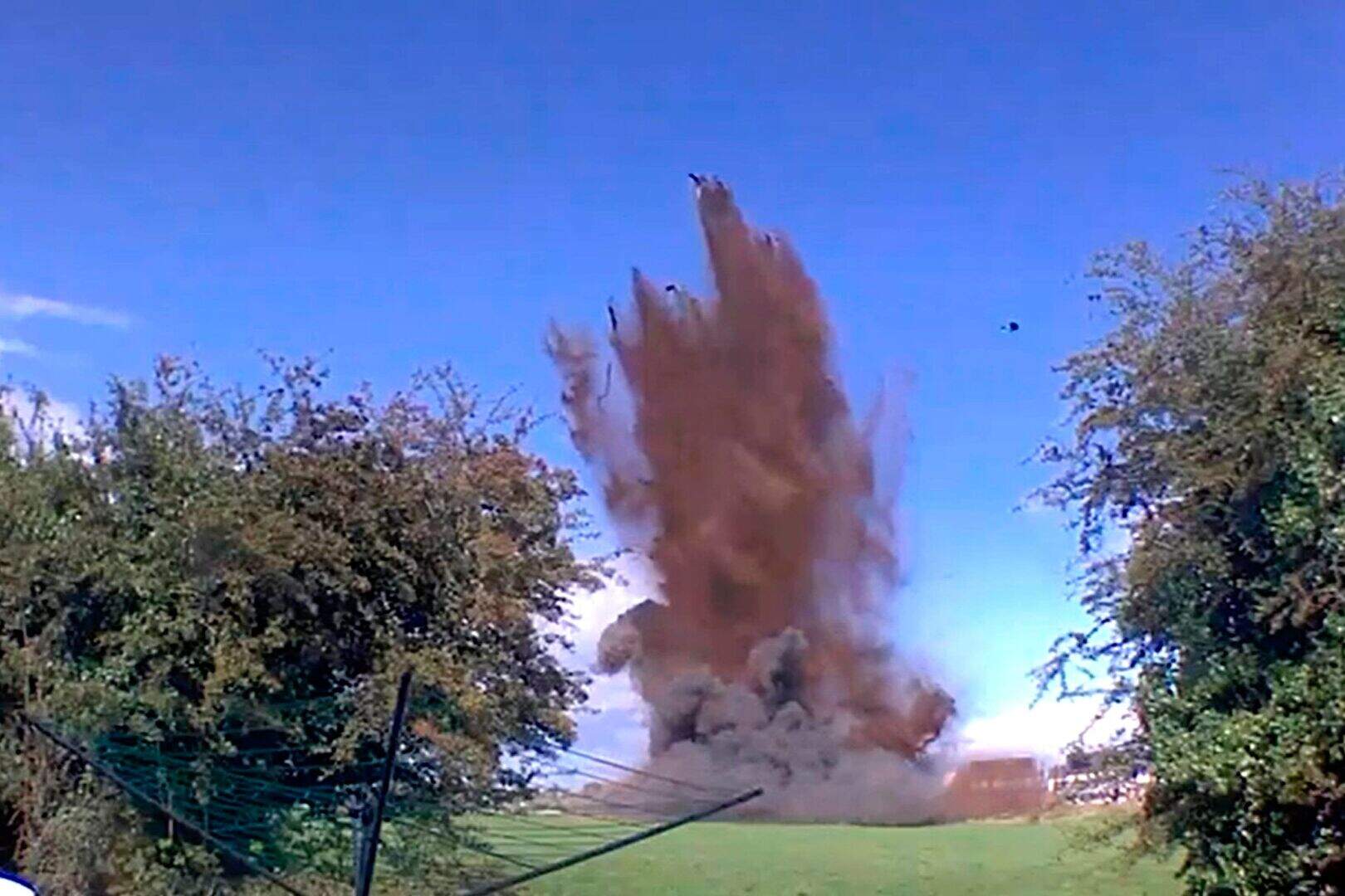 WW2 bomb Newtownards: Minimal damage to houses in Rivenwood area ...