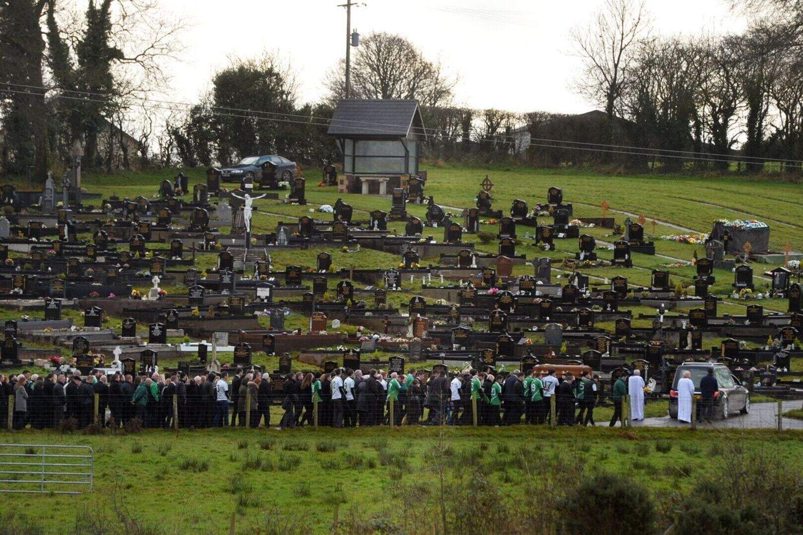 Priest tells mourners at Maurice McCloughan funeral: 'I've never ...
