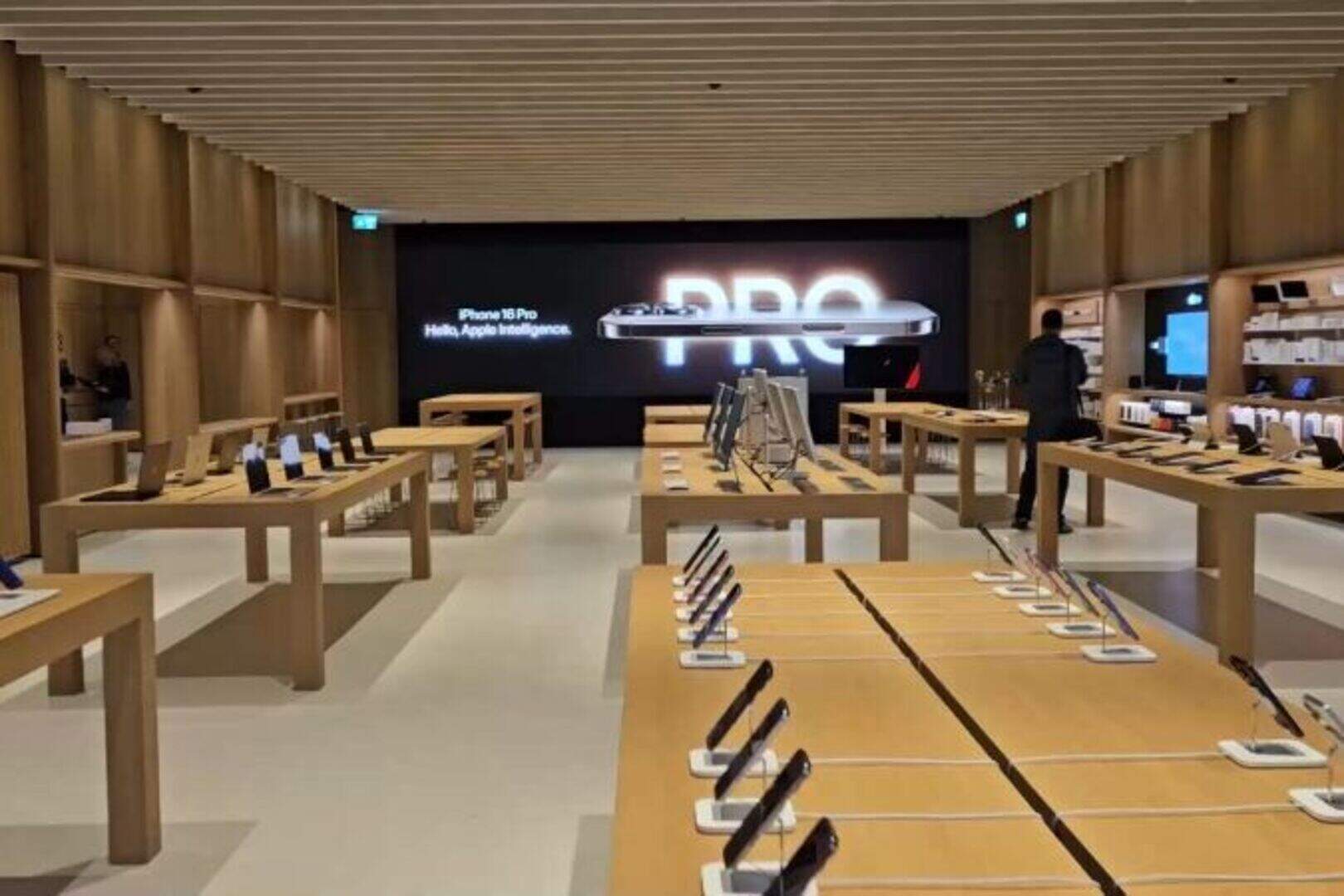Apple Store, Belfast: Inside brand new store complete with Vision Pro ...