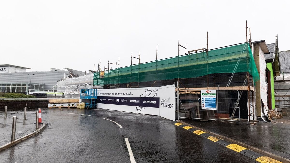 Belfast shopping centre proposal to extend unit will affect car parking ...