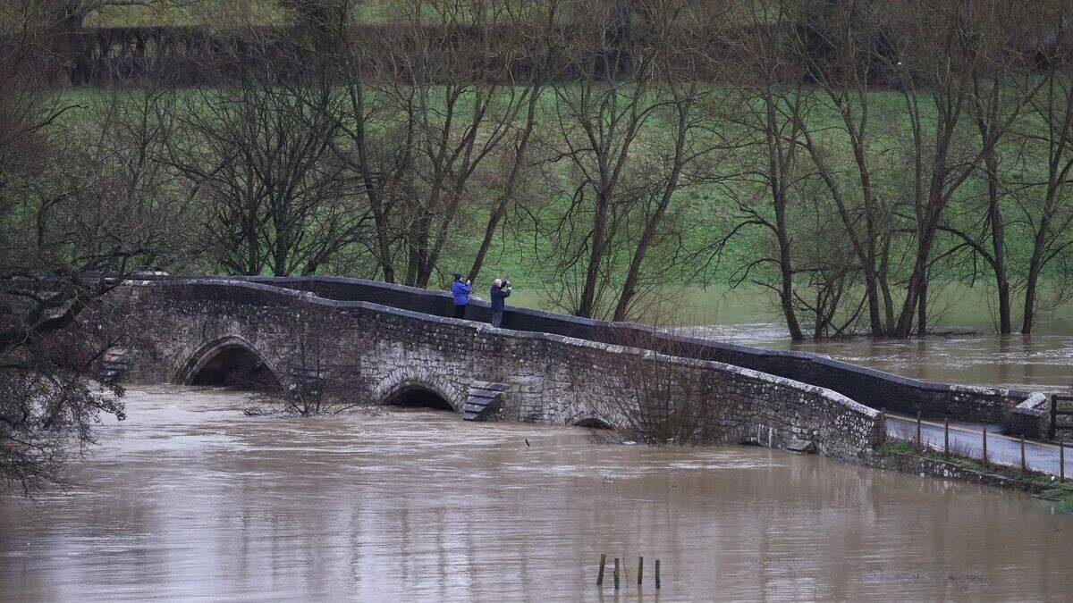 Flood warnings in place across England bring misery for Christmas ...