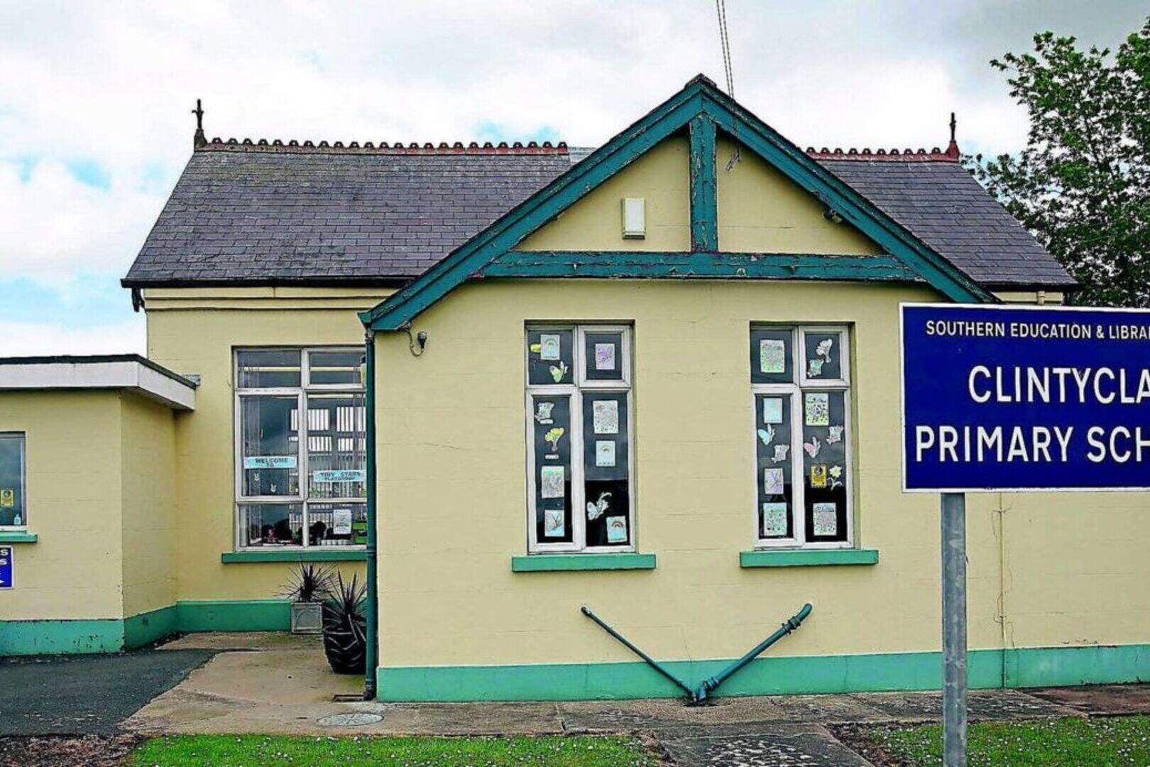 Education Minister John O'Dowd defends closure of Clintyclay Primary ...