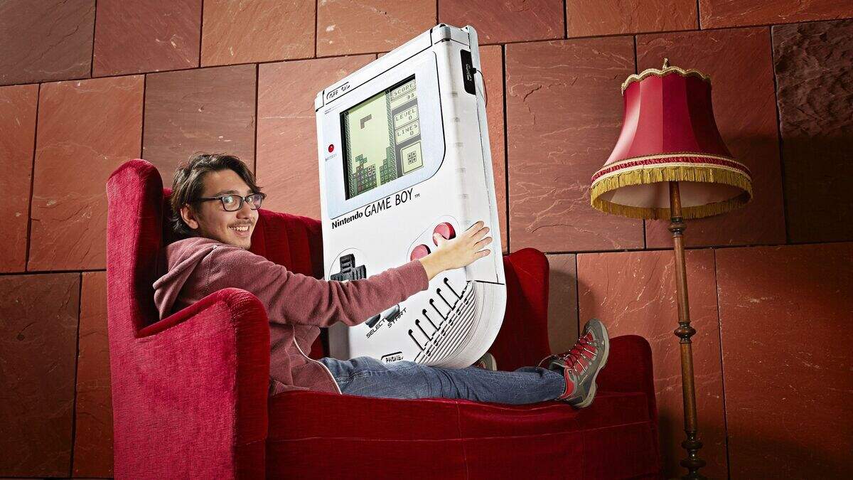 This student created the world’s largest Game Boy, and it’s certainly ...