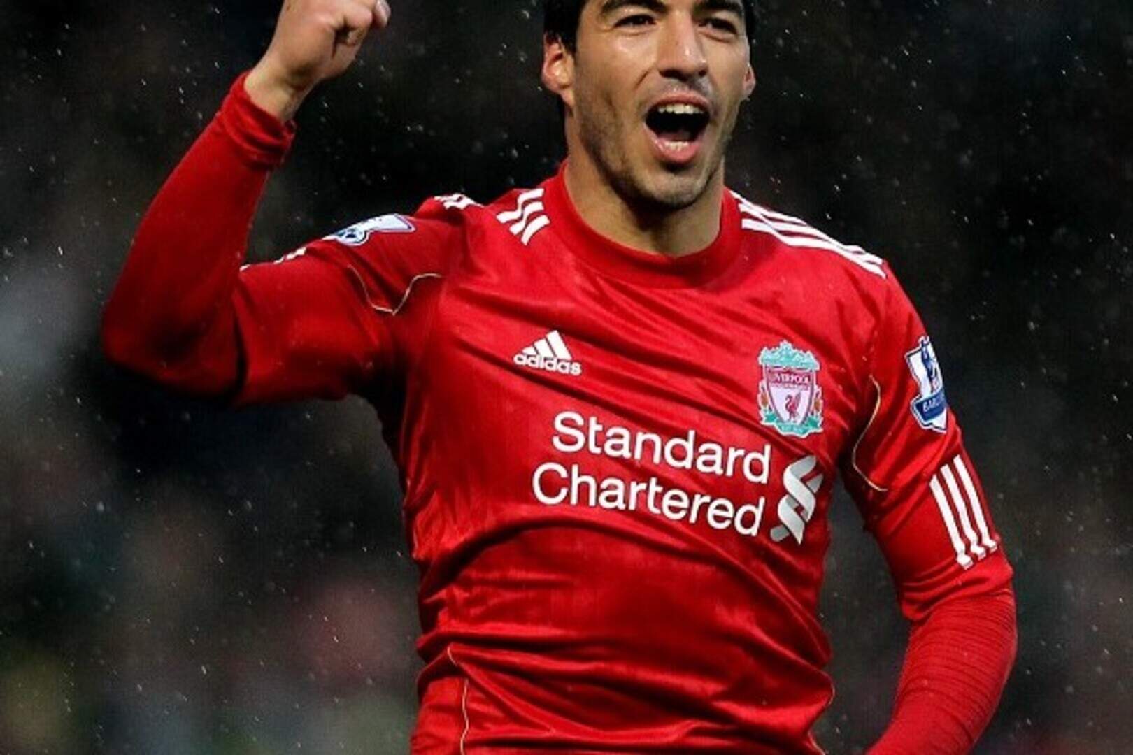 Biting Back: Suarez wins new Liverpool contract but he has lost role ...