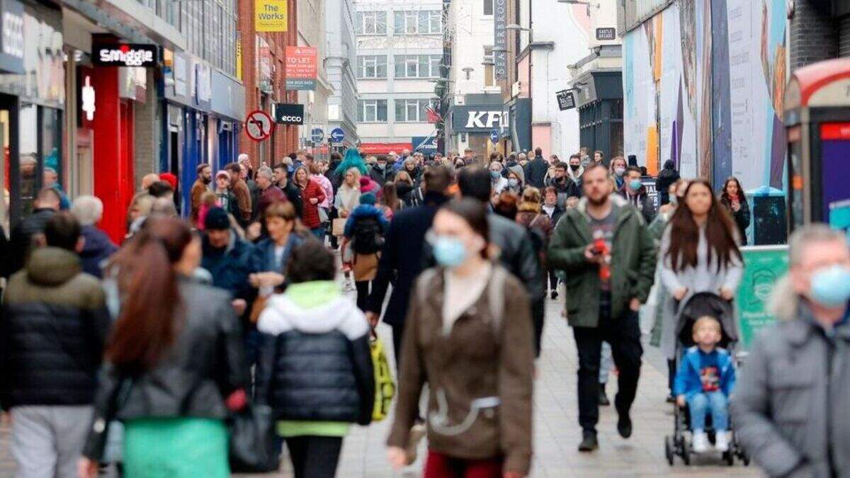 Northern Ireland population rises to 1.9 million as ageing trend ...