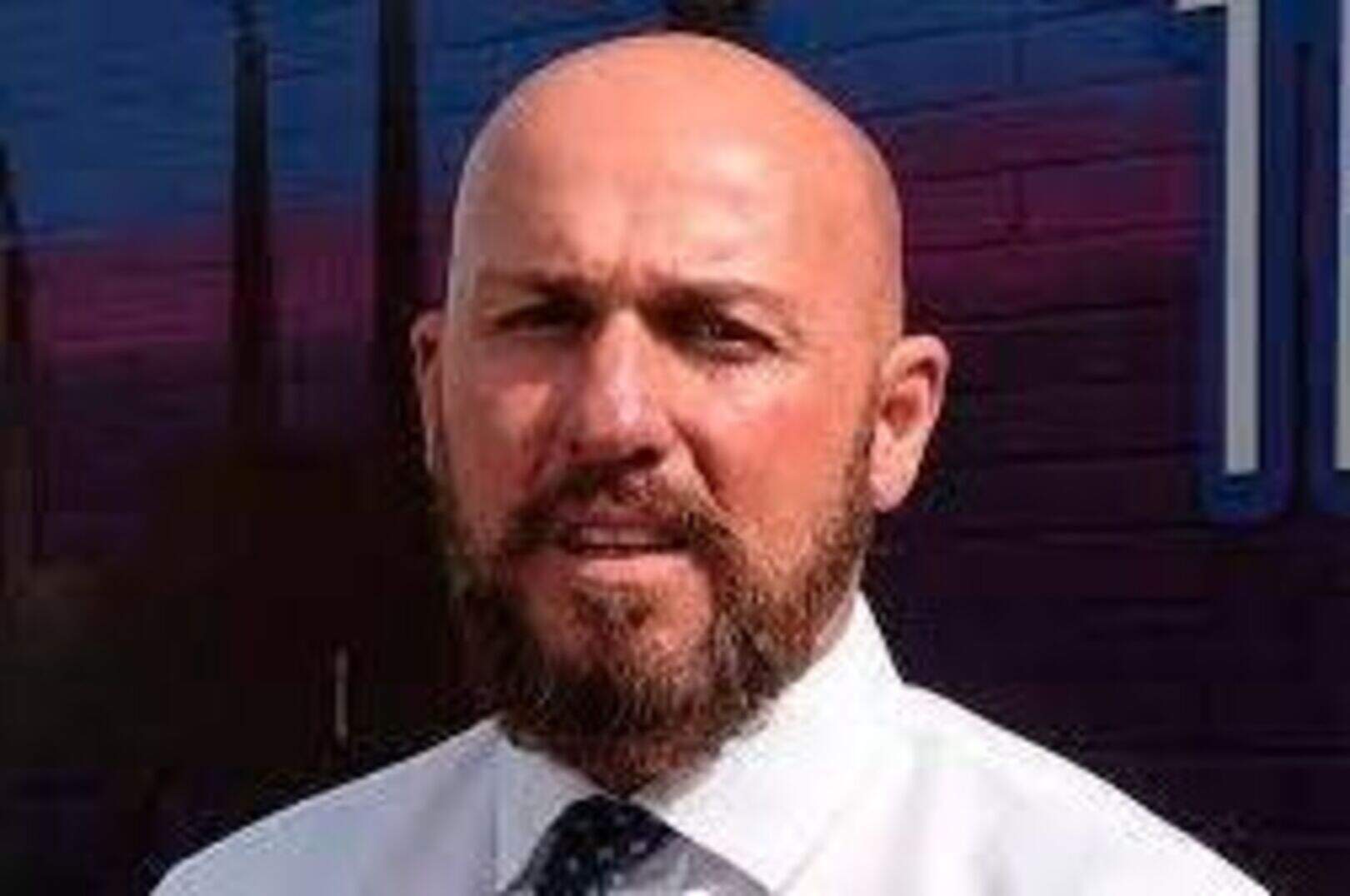 Loyalist Dee Stitt arrested on return from Spanish family holiday over ...