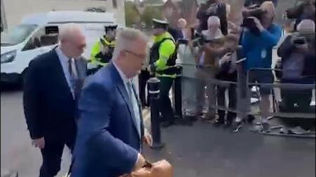 Jeffrey Donaldson arrives at Newry court ahead of his trial | Belfast ...