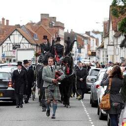 Tributes to Robin Gibb at funeral | Belfast Telegraph