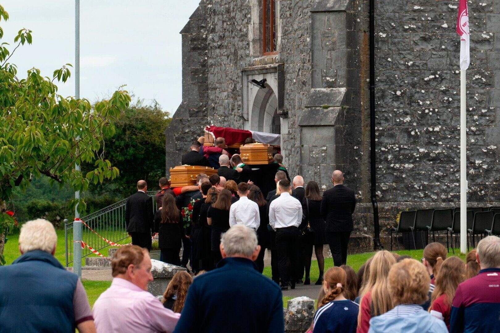 Vanessa Whyte, Maguiresbridge: Huge crowds gather as funerals of ...