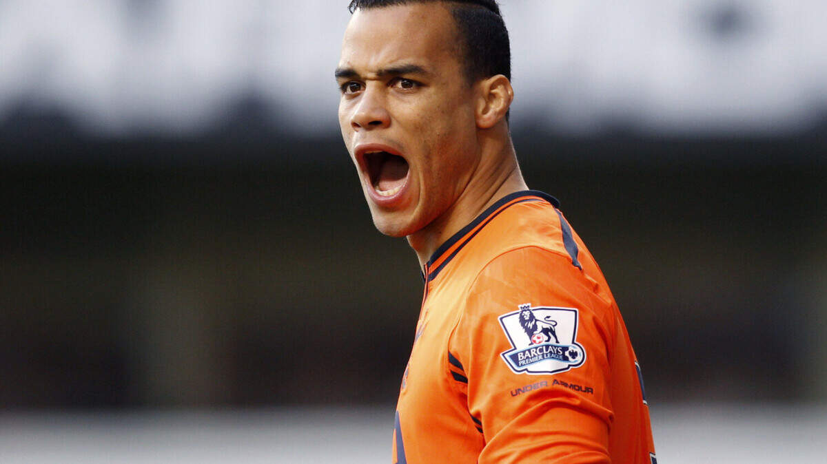 Pochettino sticking by keeper Michel Vorm after costly error | Belfast ...