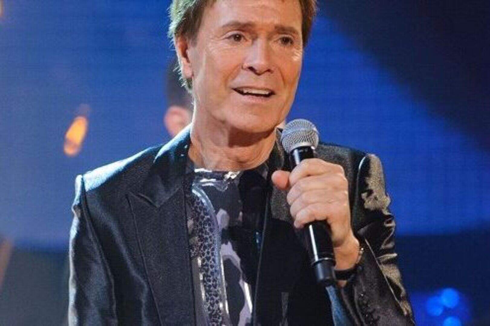 Sir Cliff to play free solo gig | Belfast Telegraph