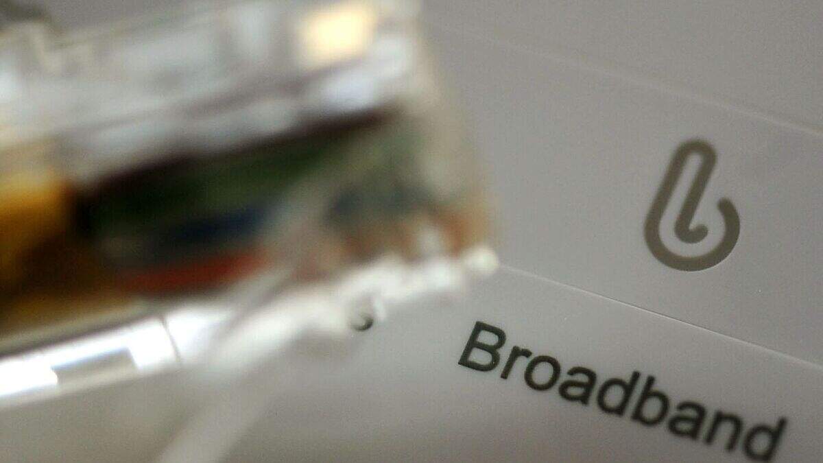 Committee seeks unredacted copy of broadband plan warning | Belfast ...