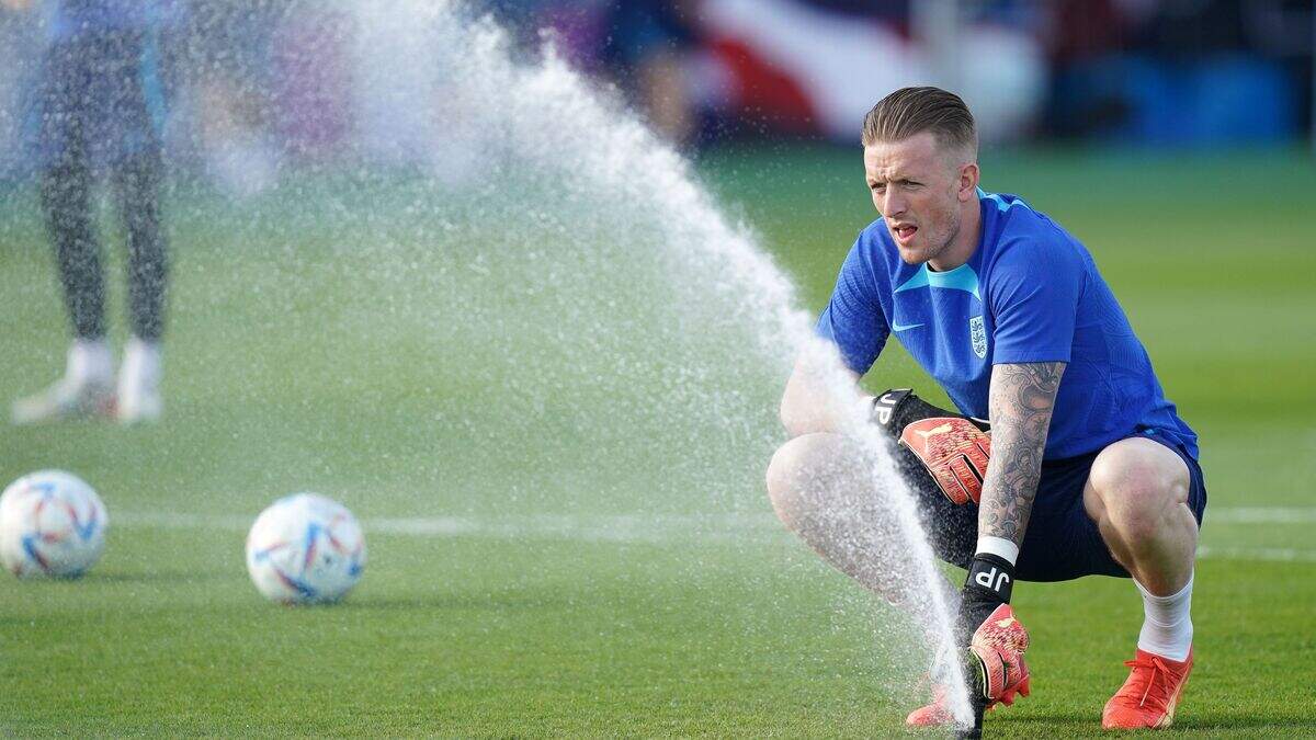 Jordan Pickford keeping his eye on the ball as England prepare for ...