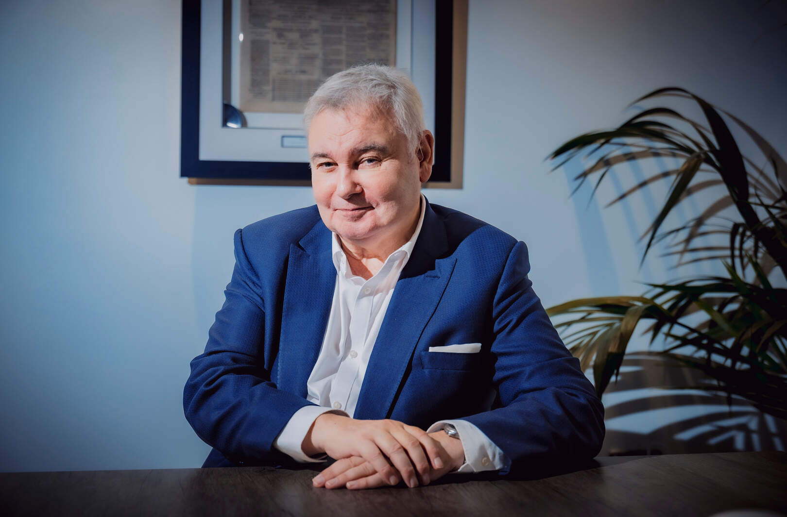 Eamonn Holmes ‘forced’ to resign from board of Manchester United ...