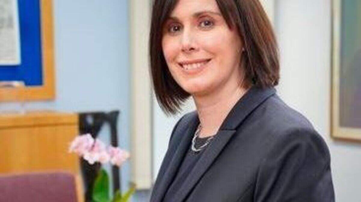 Sara Long: Chief Executive of the Education Authority resigns | Belfast ...
