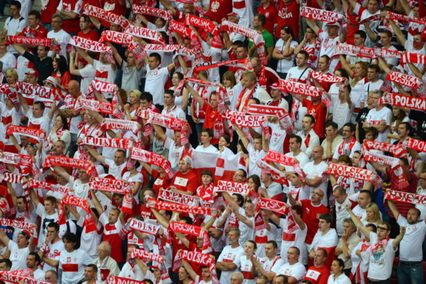 Euro 2012: Dramatic opening game sees Poland and Greece share points ...