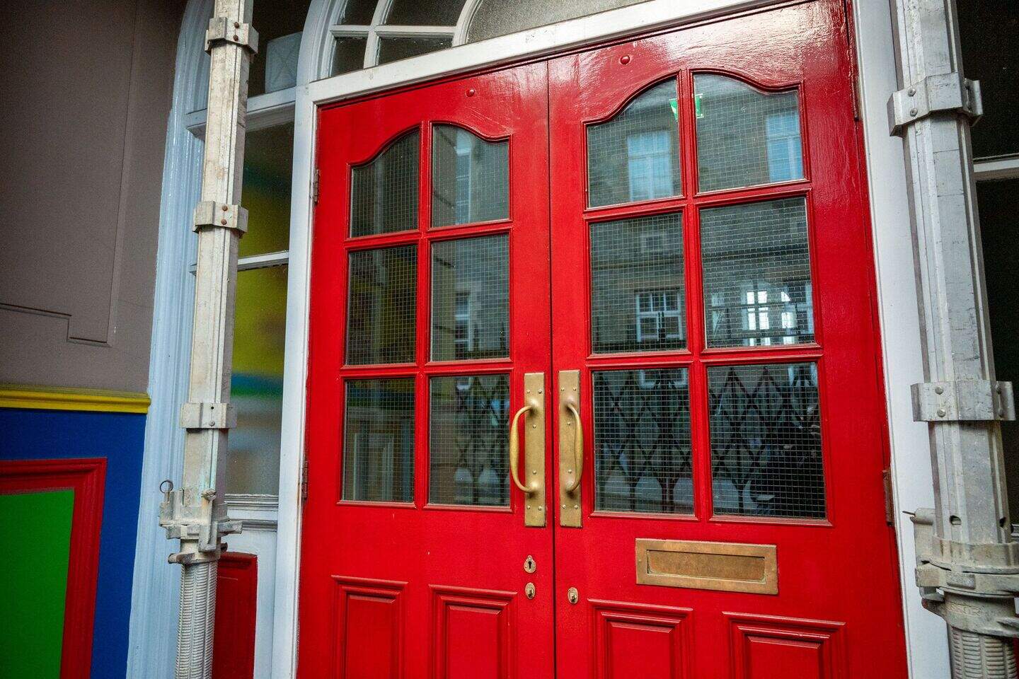 Derry primary school building closed since 2024 over roof fears will ...