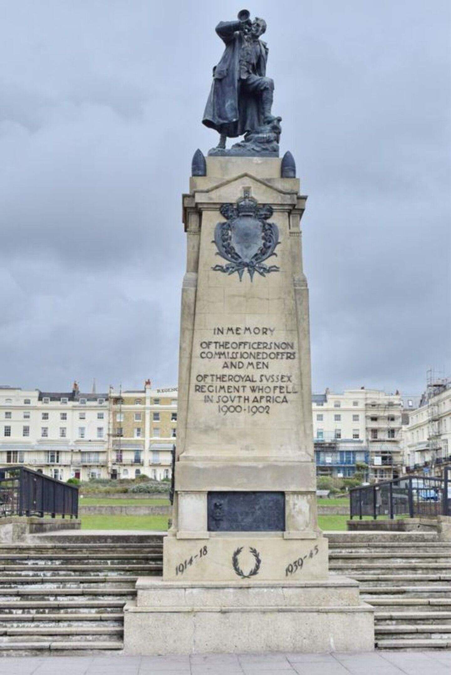 Public urged to photograph local war memorials this bank holiday ...