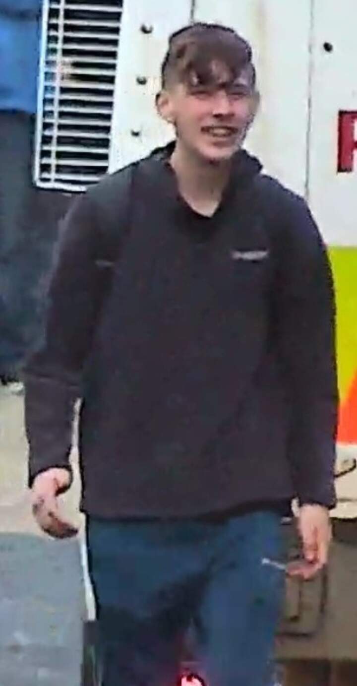 Belfast riots: PSNI release images of men they wish to speak to in ...
