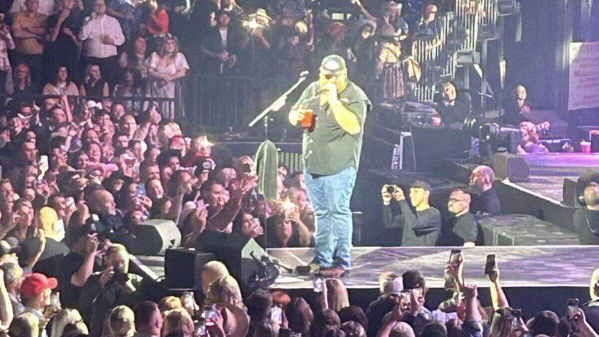 Luke Combs shows mass appeal with packed-out gig at Belfast SSE Arena ...
