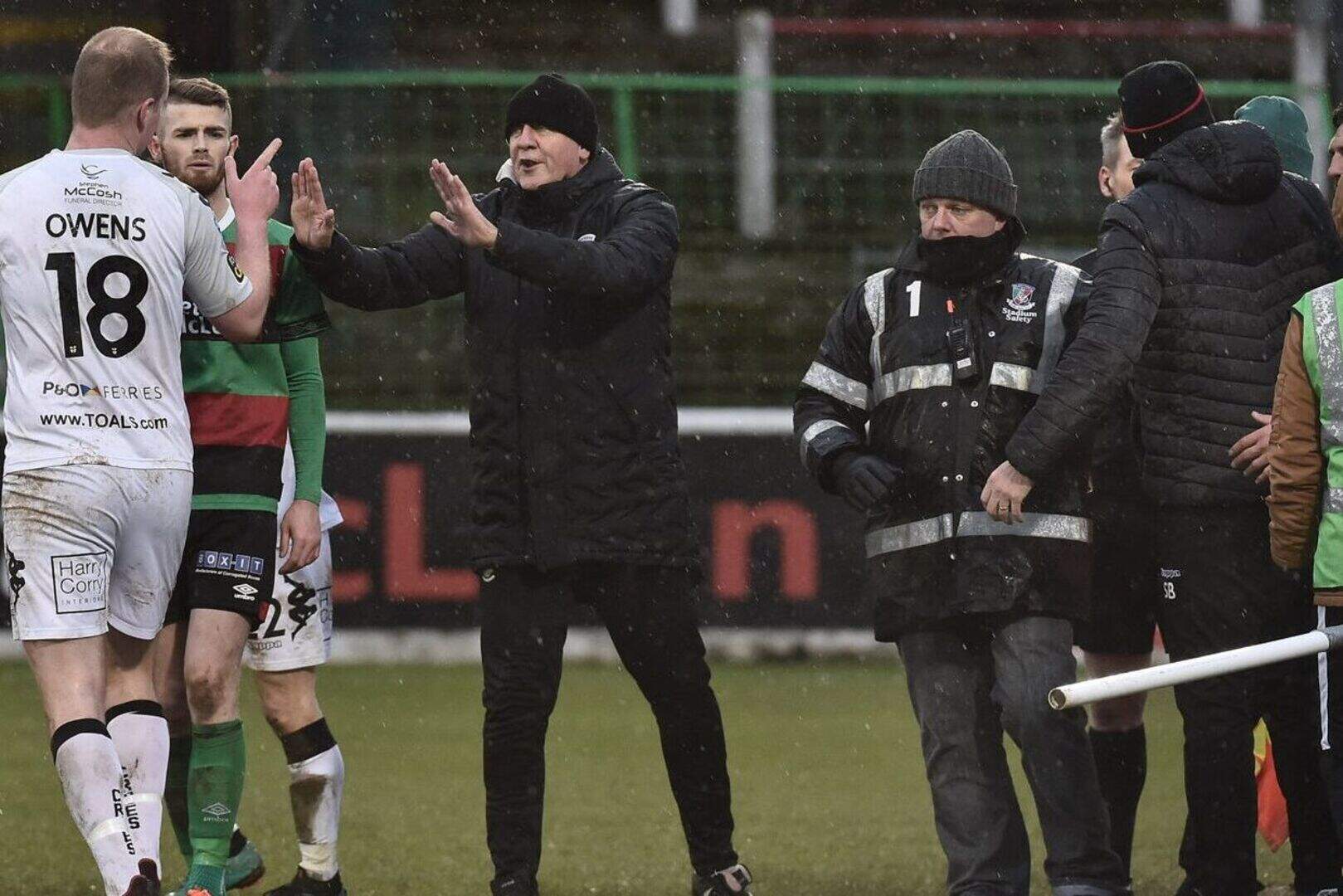 Glentoran coach backs referee over 'stone wall penalty' award after ...