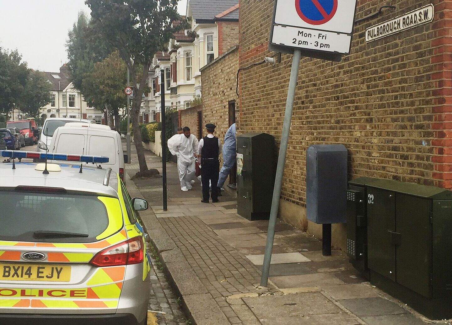 Neighbour tells of ‘weird barbecue’ smell in garden where burned body ...