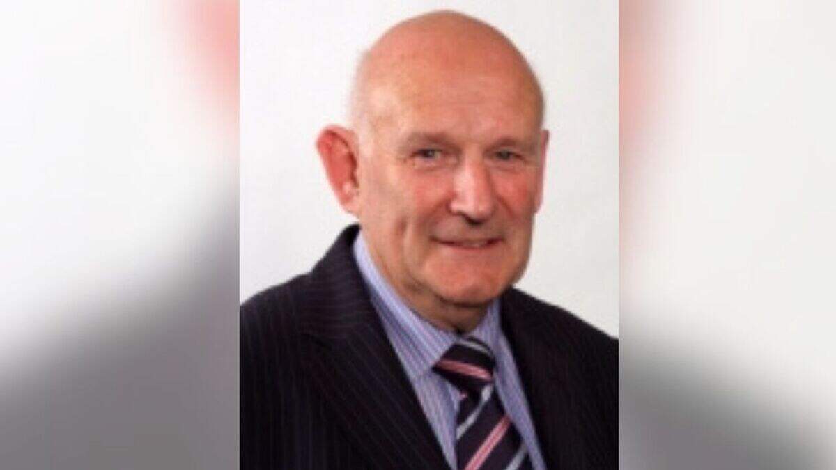 Robin Cherry: Tributes paid to former Ulster Unionist councillor ...
