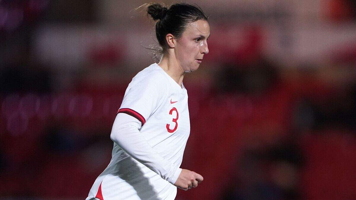Muscle strain rules Lotte Wubben-Moy out of England’s game with Norway ...