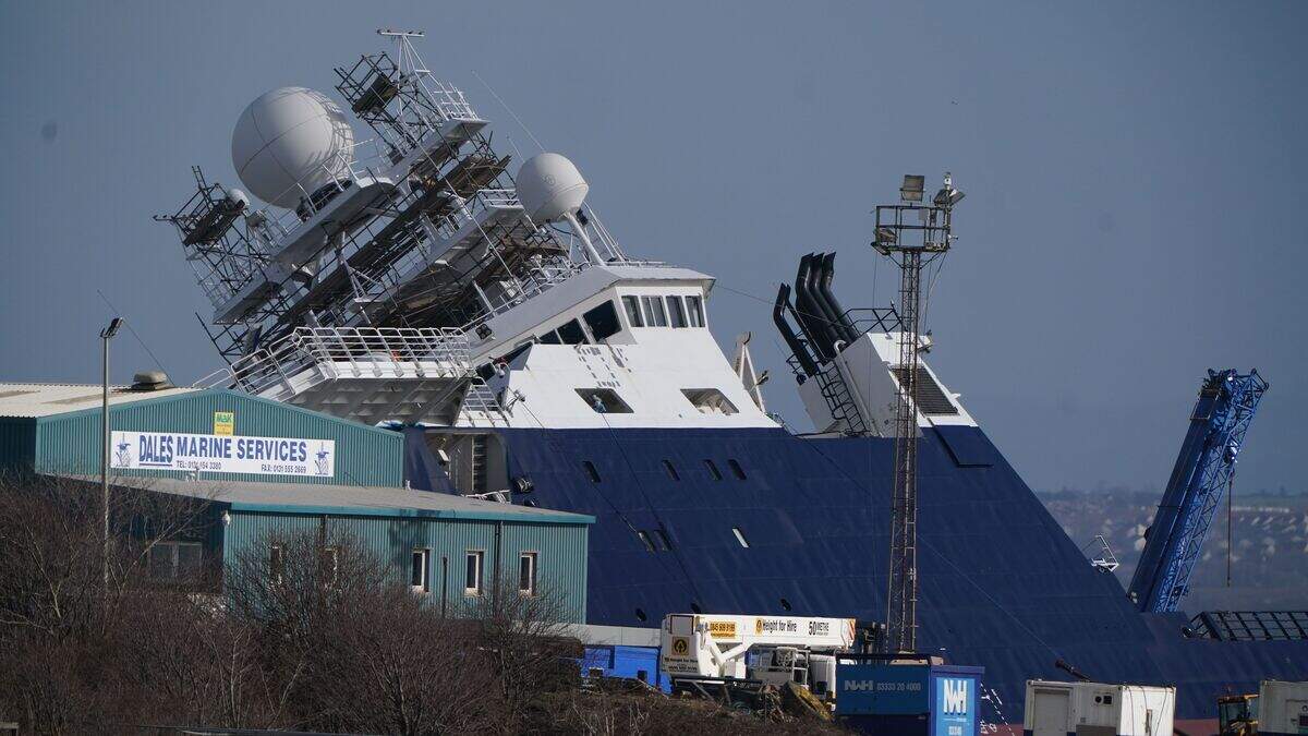 Ship tipping in dry dock and injuring 33 people was ‘so scary’, worker ...