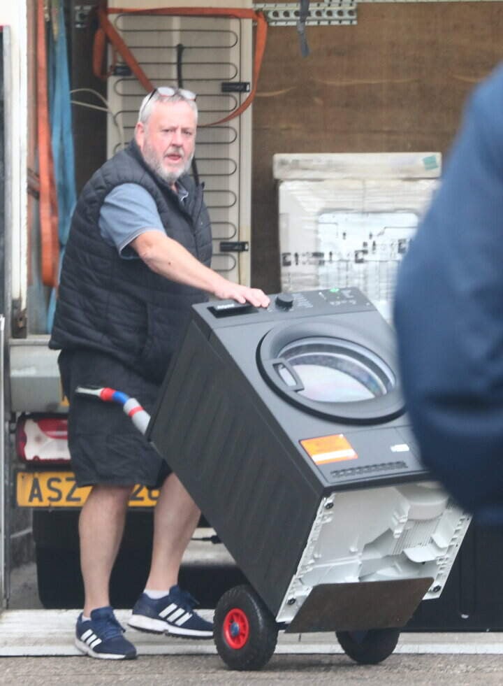 Belfast conman George Crossett denies ripping off customers with latest ...