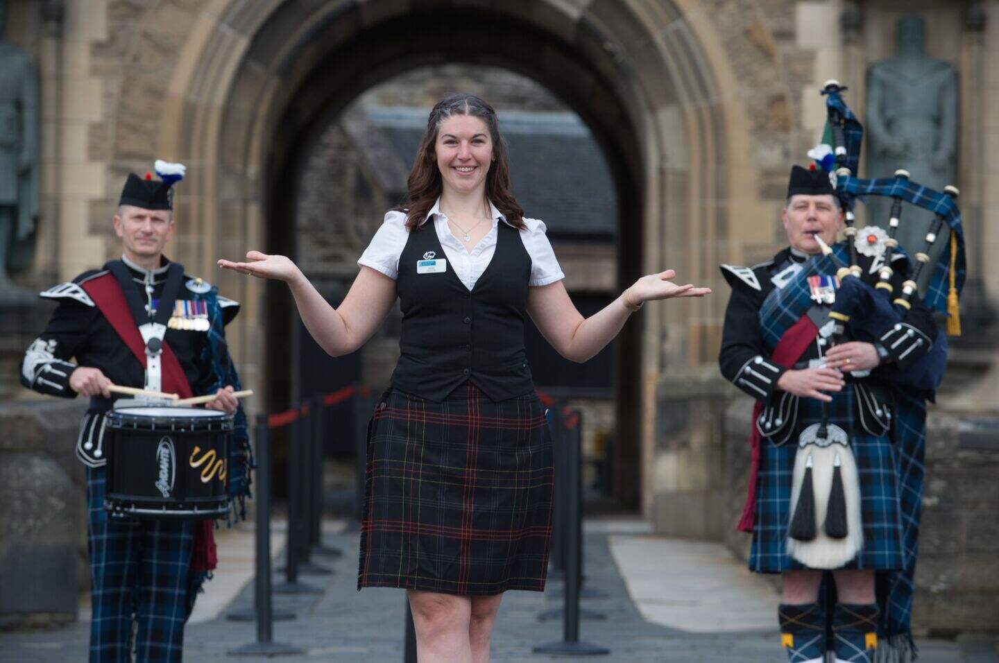 Edinburgh Castle reopens after longest closure since Second World War ...