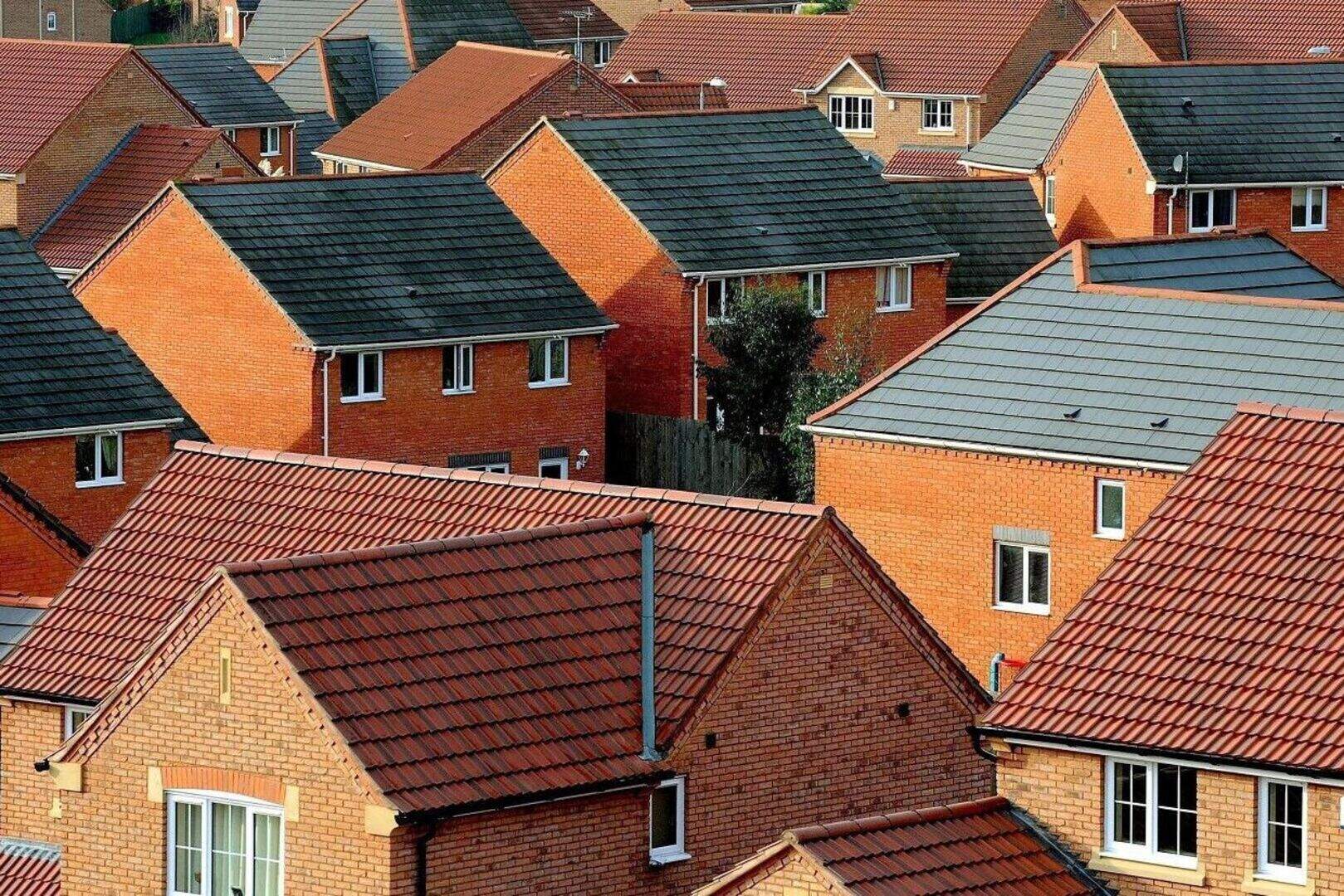 Lenders fight to cut mortgage rates | Belfast Telegraph