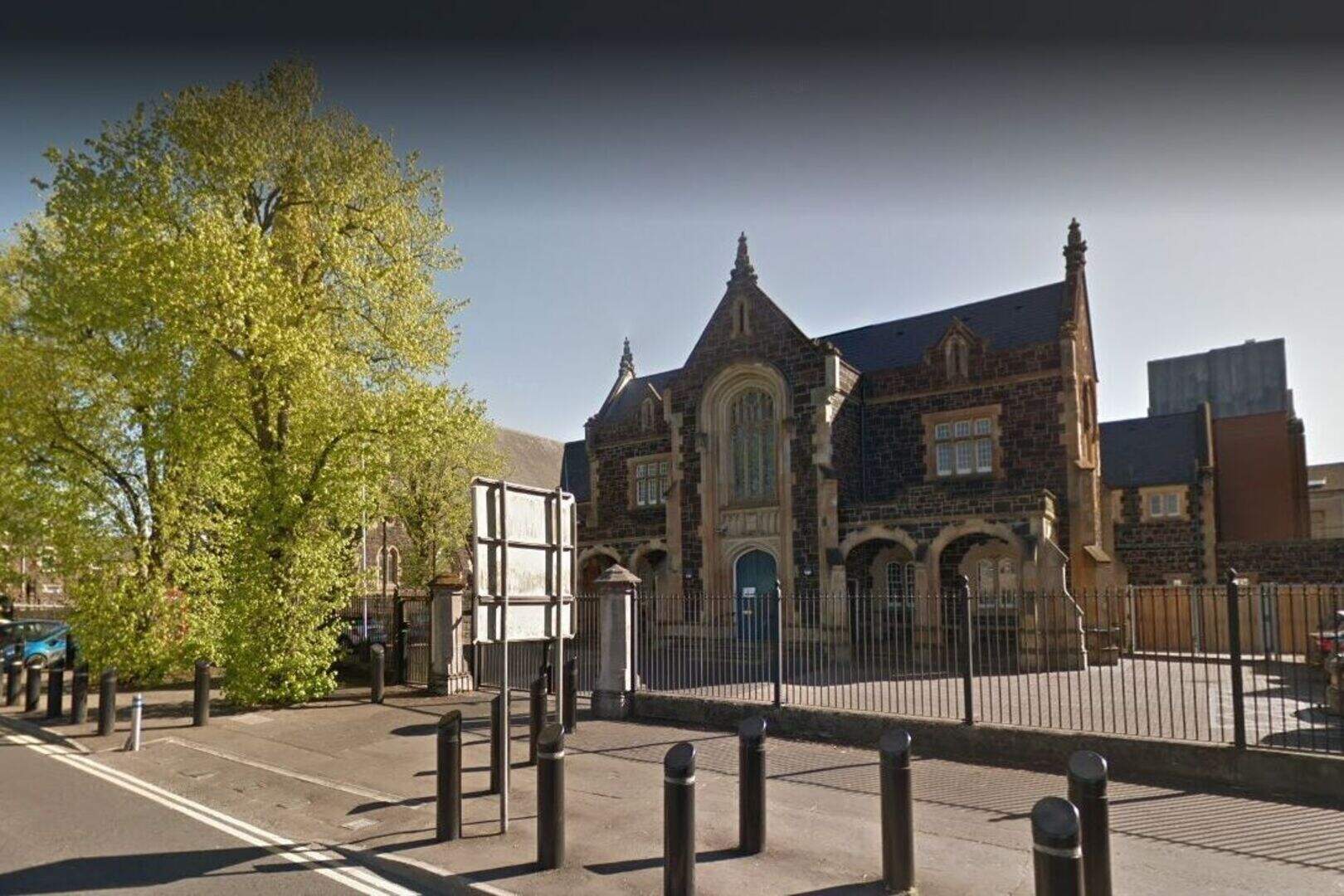 Six appear in court after undercover police drug investigation ...