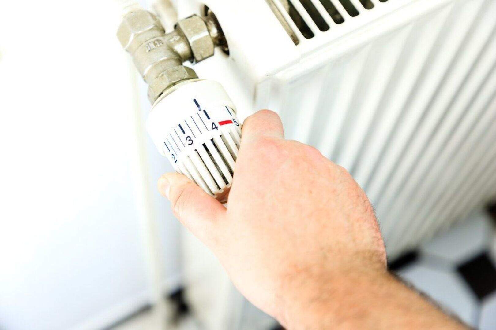 Surge in gas supplier switches in NI in first three months of 2026 ...