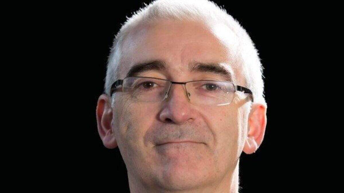 Tributes paid to leading lawyer Ivor McAteer KC after passing | Belfast ...