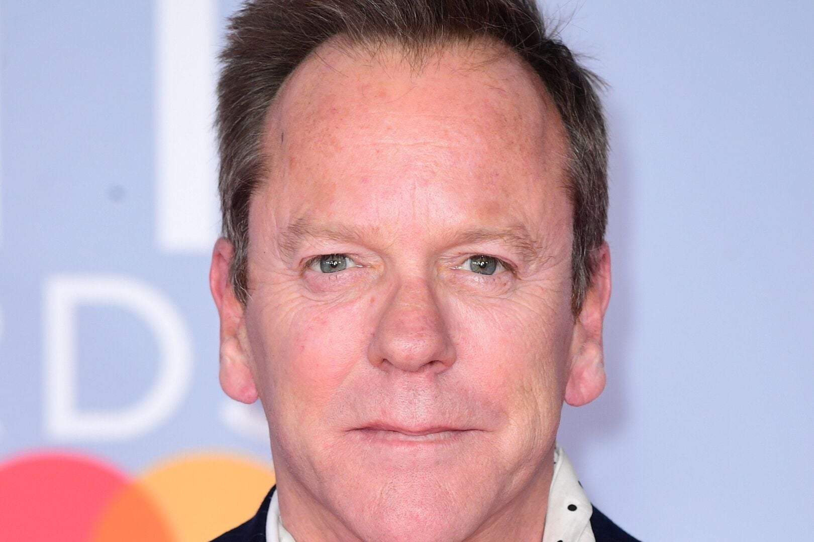 Hollywood star Kiefer Sutherland tours Belfast sights before Empire ...